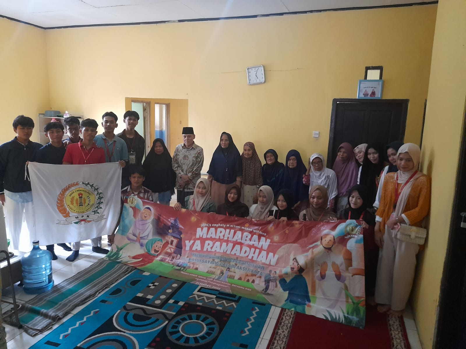 MPK Samakta SMAN 2 Pandeglang Gelar Bakti Sosial di Bulan Suci Ramadan ...